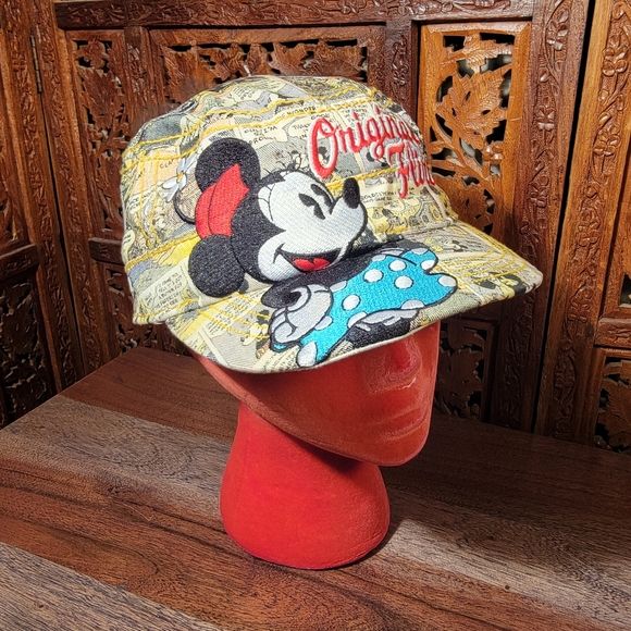 Disney | Accessories | Disney Minnie Mouse Orginal Flirt Embroidered ...